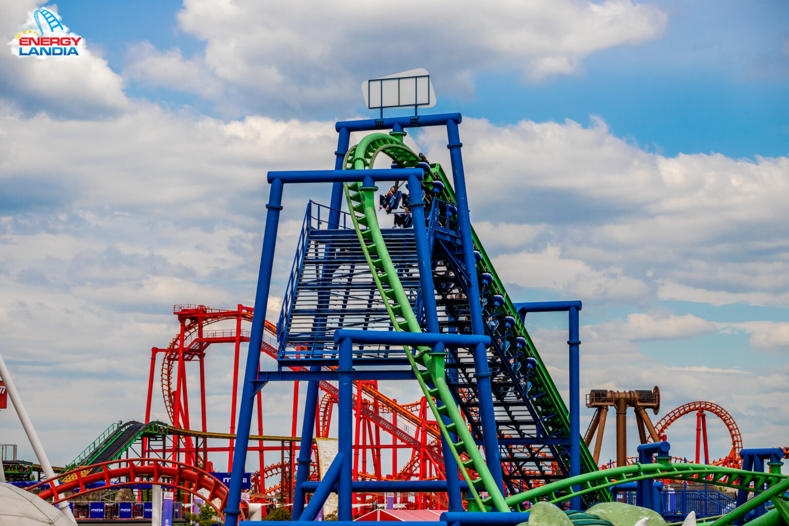 RMF Dragon - ENERGYLANDIA - Rodzinny Park Rozrywki w Zatorze