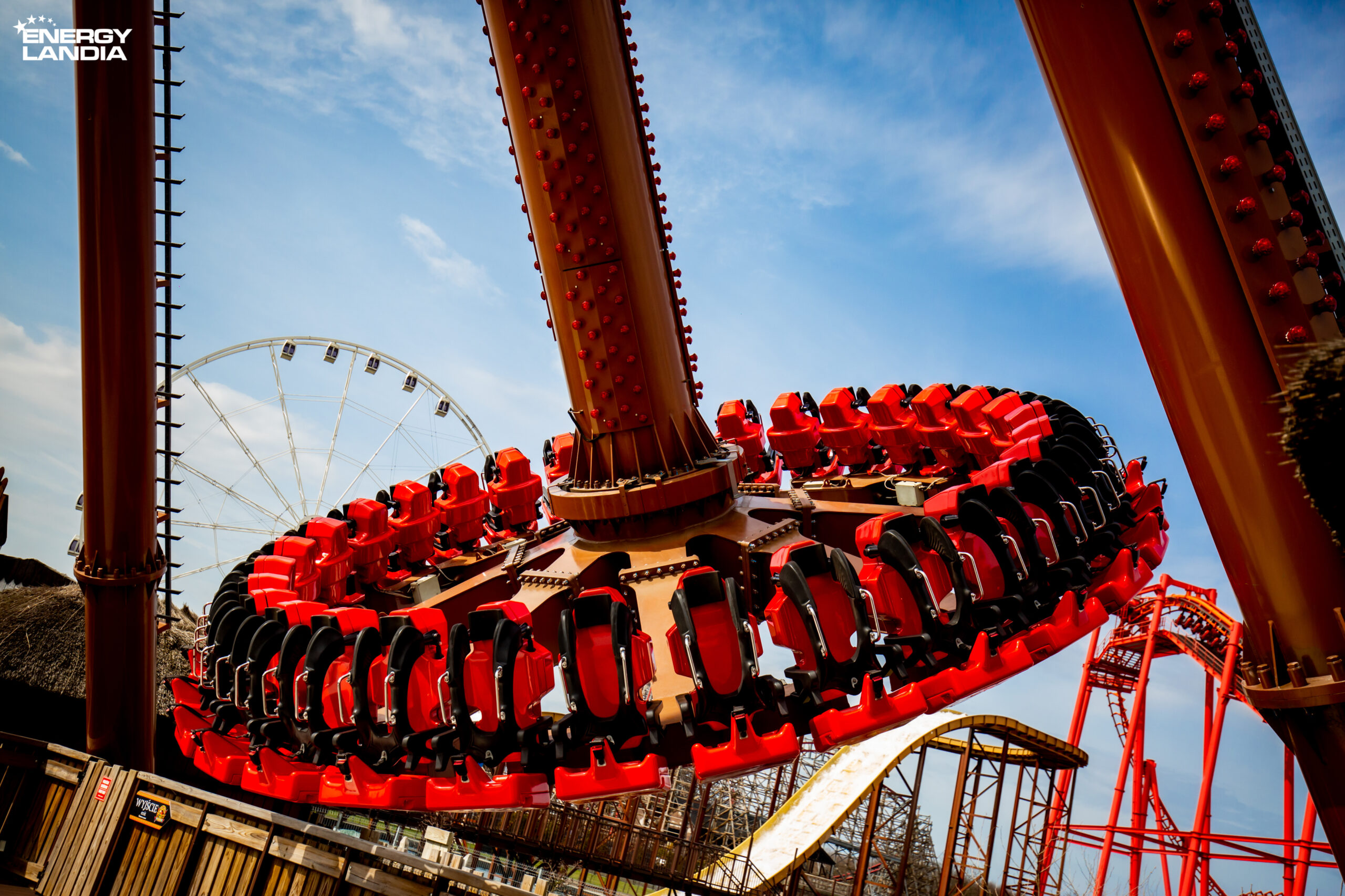 Aztec Swing - ENERGYLANDIA - Rodzinny Park Rozrywki w Zatorze